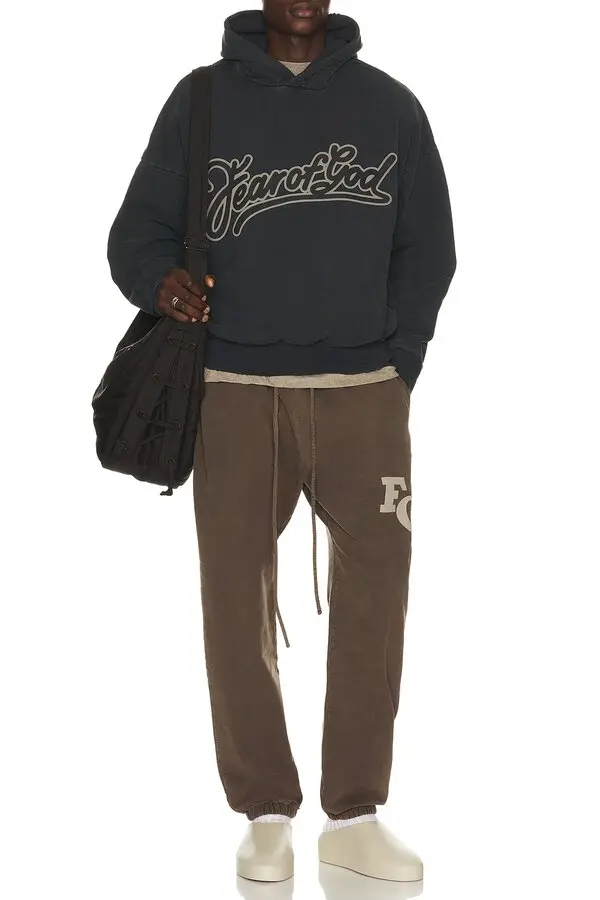 Fear Of God Brushed Fleece Fgclassic Sweatpant In Brown