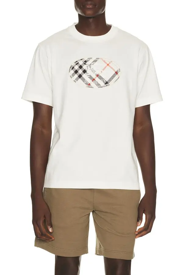 Burberry Ryan Knightstamp T-shirt In Ivory