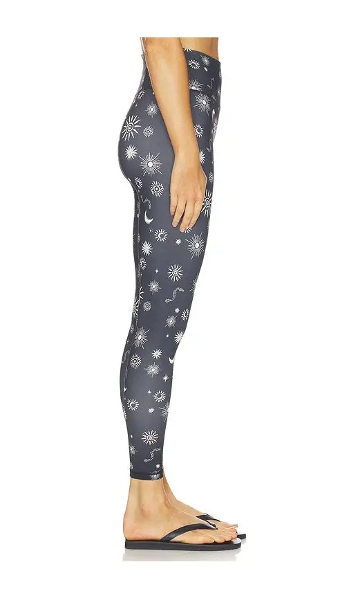 Spiritual Gangster Solstice Lotus 7/8 Legging