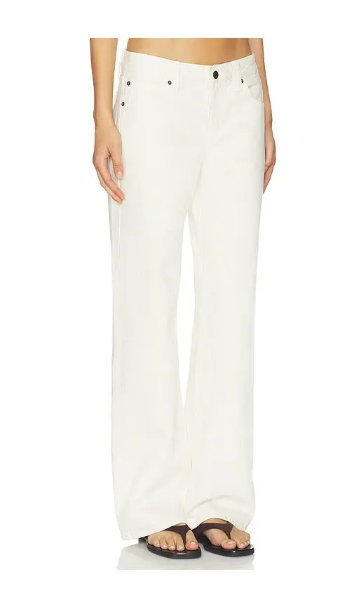 FRAME The Saturday Jeans In White