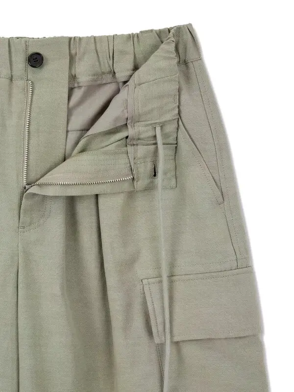 STUDIO TOMBOY Pleated Bermuda Shorts
