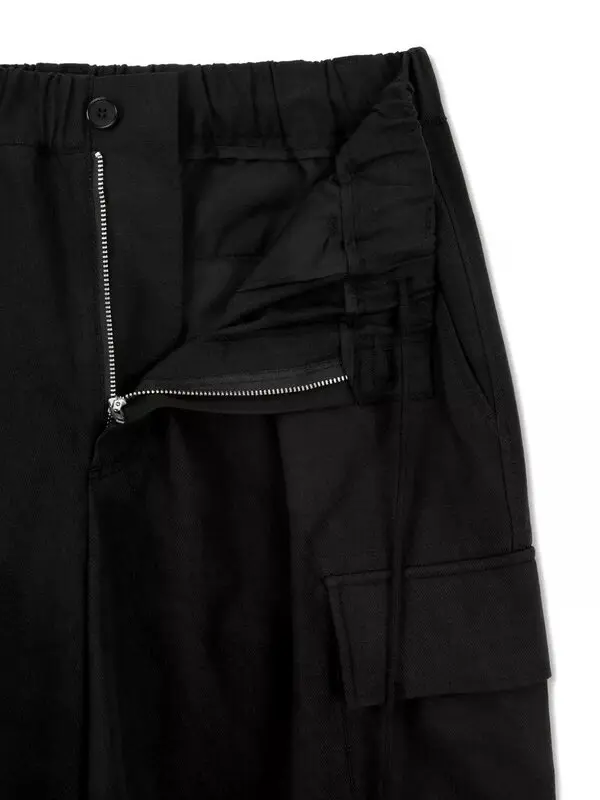 STUDIO TOMBOY Pleated Bermuda Shorts