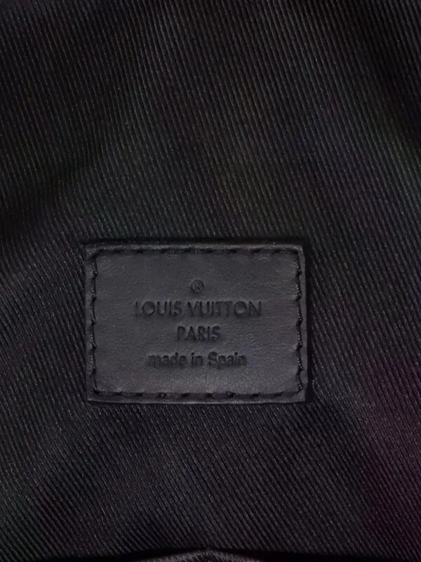 LOUIS VUITTON Aerogram Lock It Tote