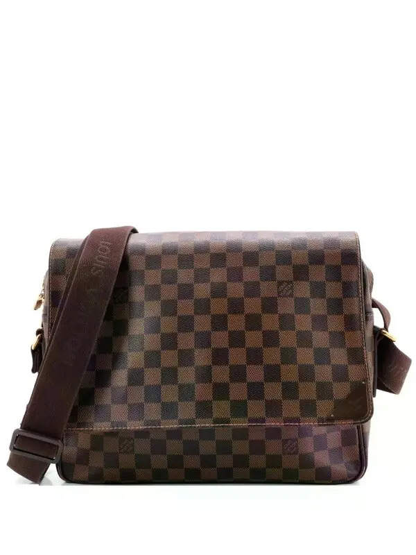LOUIS VUITTON Shelton Messenger Bag Mm