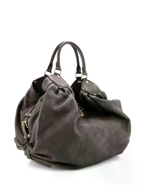 LOUIS VUITTON Xl Mahina Leather Hobo Bag