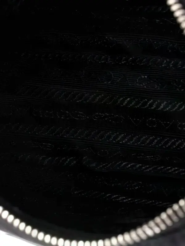 Prada Re-edition 2005 Shoulder Bag