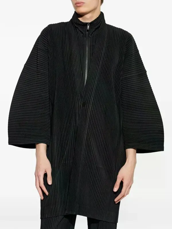 Issey Miyake Pleated Wide-sleeve Coat
