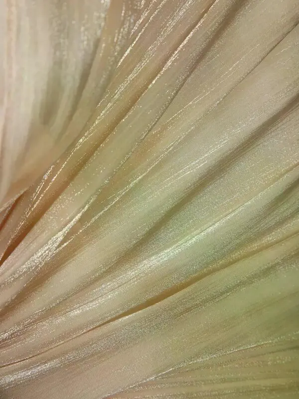 NISSA Plissé-effect Metallic Scarf