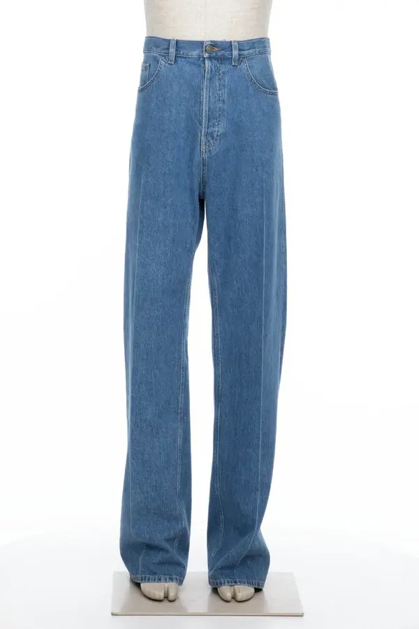 Valentino Garavani Logo Plaque Straight Leg Jeans - Blue