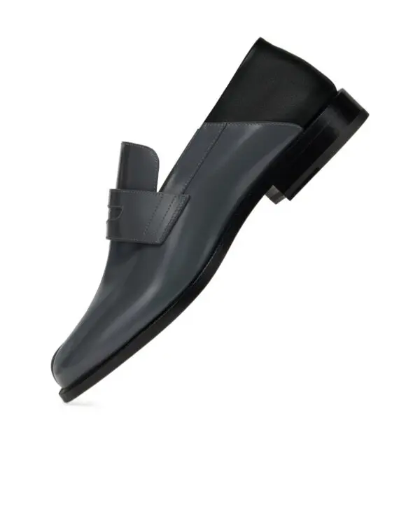 MAISON MARGIELA Tabi Slip-on Loafers