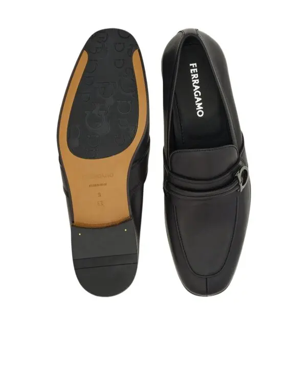 FERRAGAMO Gancini Ornament Moc Toe Loafers - Black