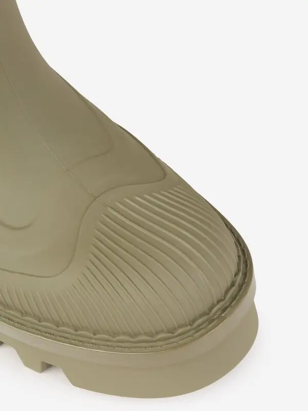 Chloé Round Toe Boots