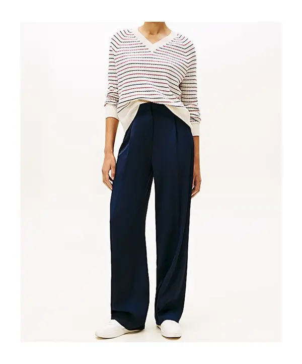 Tommy Hilfiger Long Sleeve V-neck Sweater With Ribbed Details