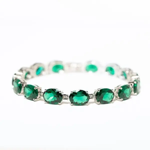 BELINDA JEWELZ Kierra Oval-cut Emerald Tennis Bracelet - Green