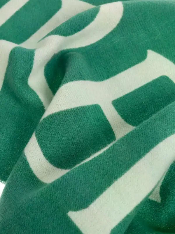 Burberry Logo-intarsia Fringed Scarf