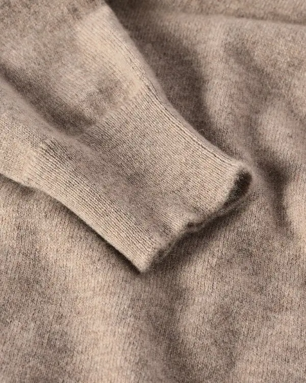 Johnstons Of Elgin Iris" Classic Cashmere Roll Neck Jumper