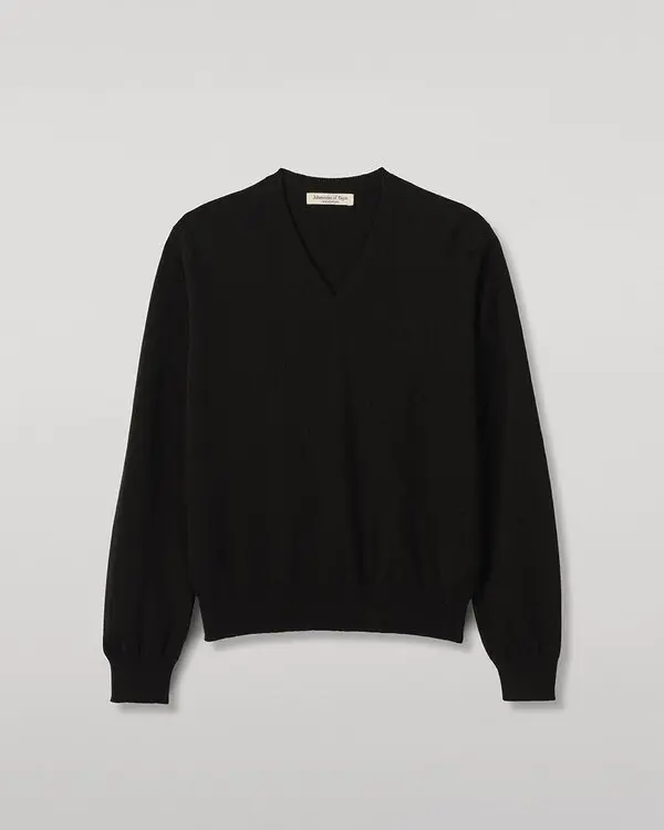 Johnstons Of Elgin Lunan Classic Cashmere V-neck Jumper - Black