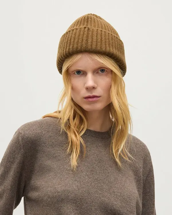 Johnstons Of Elgin Lunan Classic Cashmere Crew Jumper - Brown
