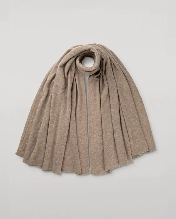 Johnstons Of Elgin Raeburn Light Cashmere Travel Stole - Brown