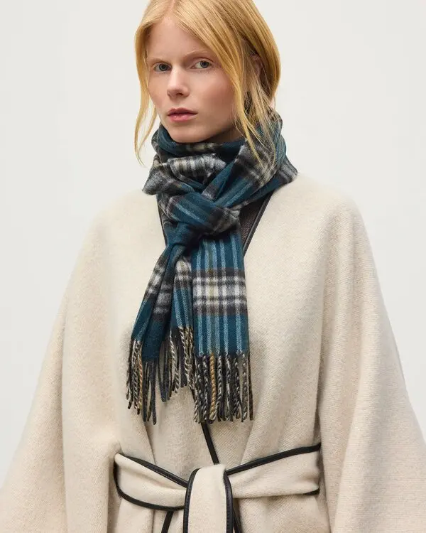 Johnstons Of Elgin Doune Bottle Cashmere Scarf