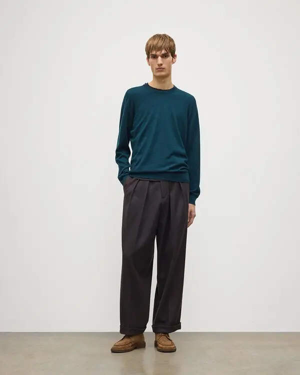 Johnstons Of Elgin Superfine Cashmere Crew Neck Jumper