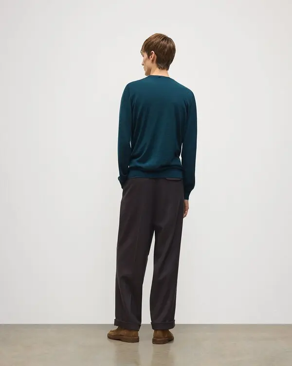 Johnstons Of Elgin Superfine Cashmere Crew Neck Jumper