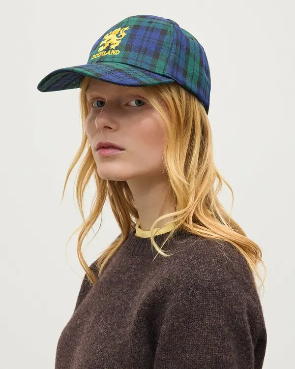 Johnstons Of Elgin Lambswool Crew Neck Jumper