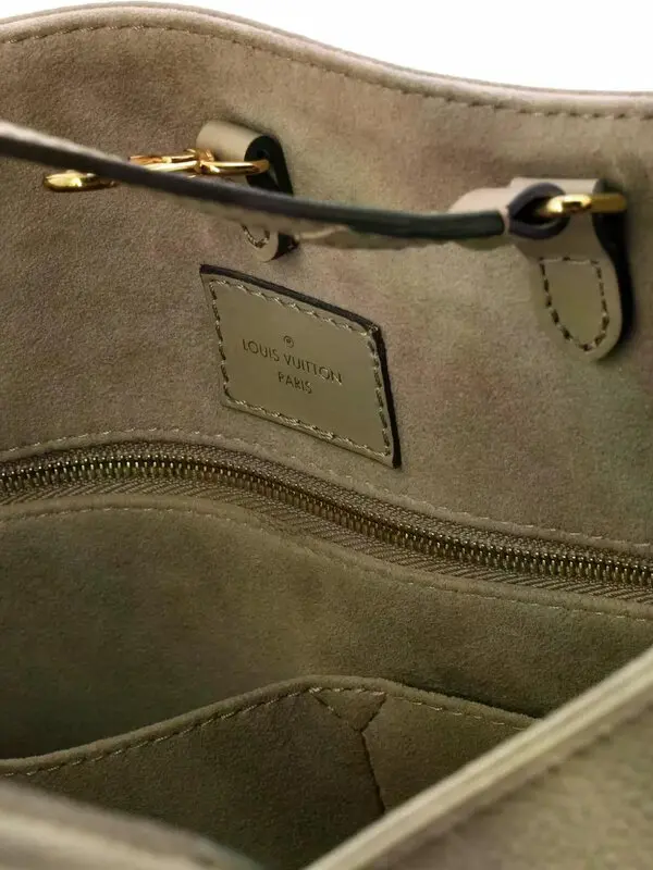 LOUIS VUITTON Onthego Tote - Neutrals