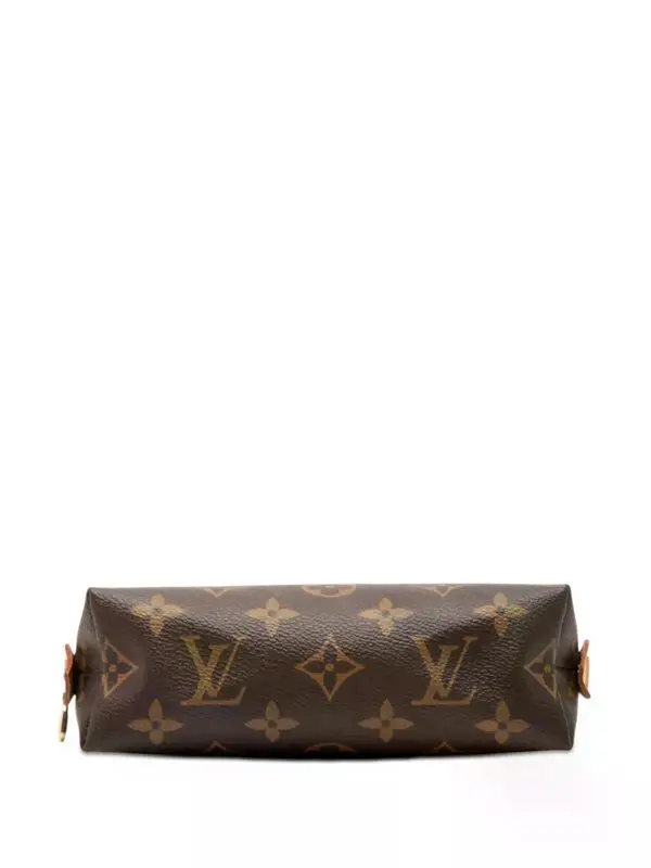 LOUIS VUITTON Monogram Cosmetic Pouch Pm