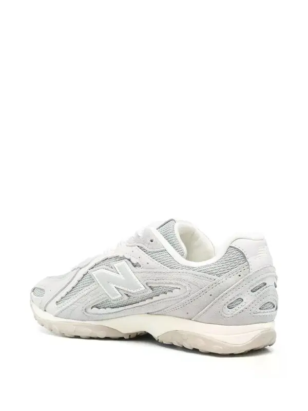 NEW BALANCE 204l Suede Sneakers