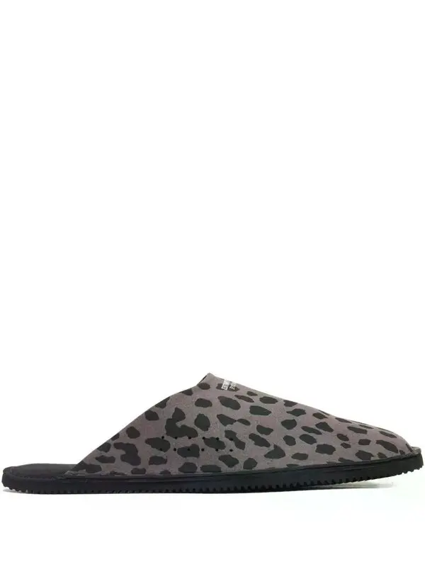 Suicoke X Wacko Maria Slippers