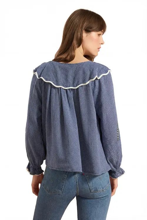 IF ONLY IF Katharine Blouse With Ruffle Collar And Checked Pattern