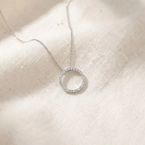 BLISS DIAMOND 1/3 Carat Diamond Circle Pendant Necklace In Sterling