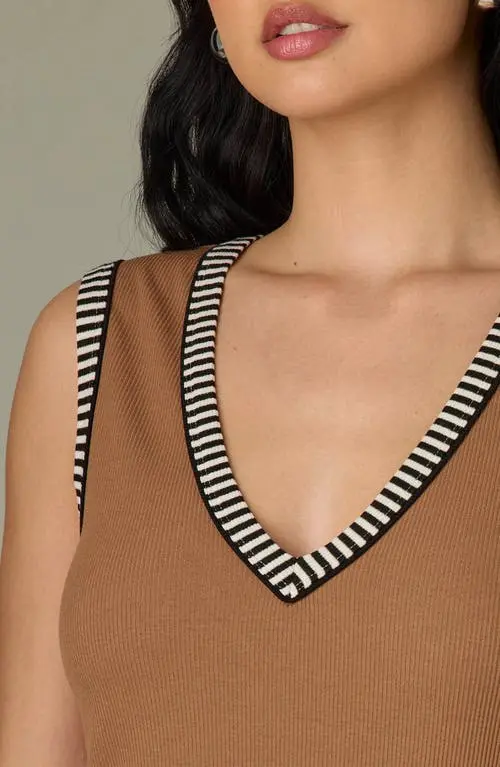 Wit & Wisdom Ribbed V-neck Tank With Contrast Binding - Camel/black