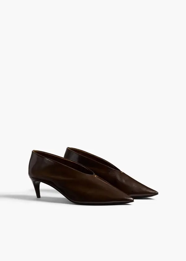 Khaite Miriam Low Heel Pumps In Glazed Leather - Cacao