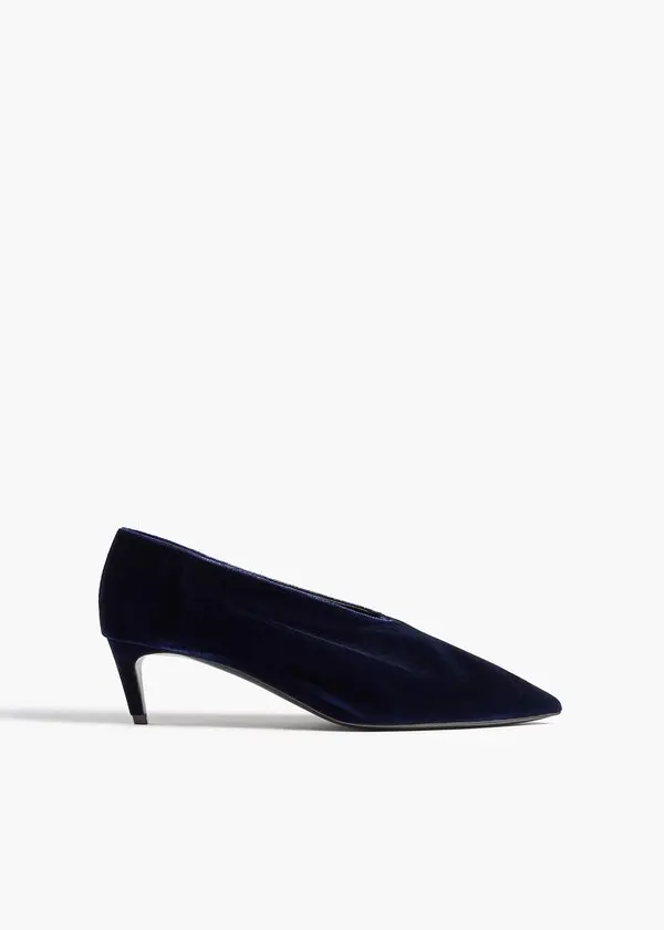 Khaite Miriam Low Heel Pumps In Glazed Leather - Midnight