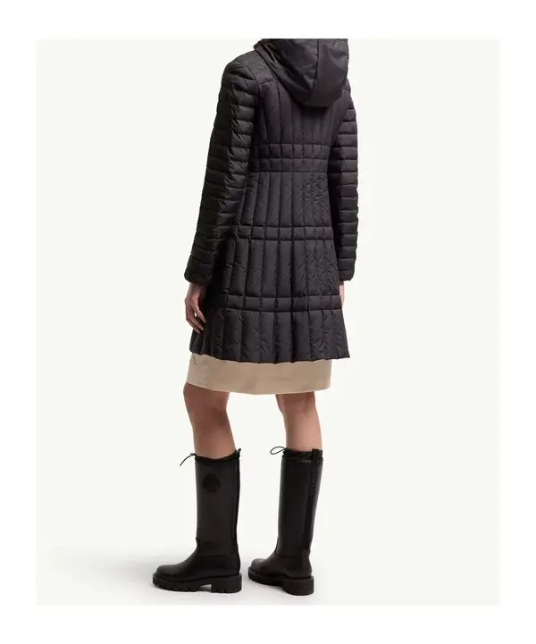 Moncler Menthelong Vertical-quilted Hooded Down Jacket