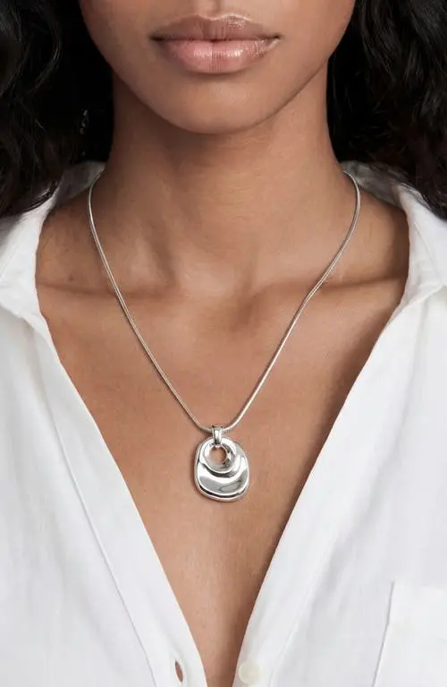 Ettika Liquid Pendant Necklace