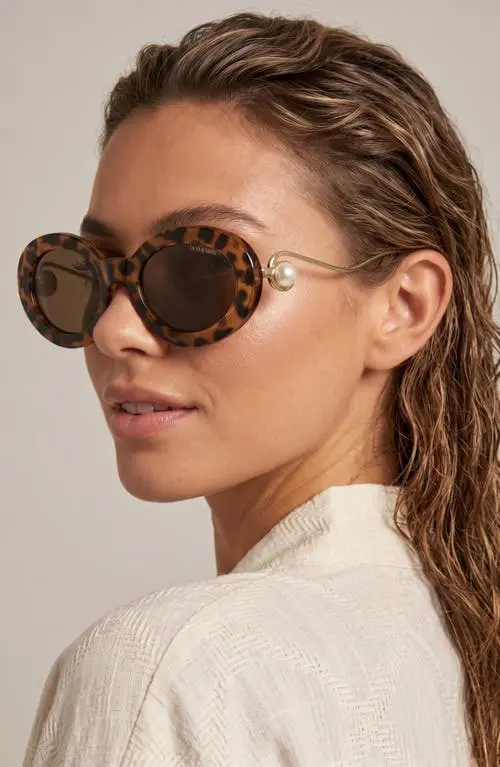 FIFTH & NINTH Arielle Oval Sunglasses - Torte/brown