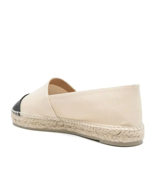 CastaÑer Round-head Flat Espadrille