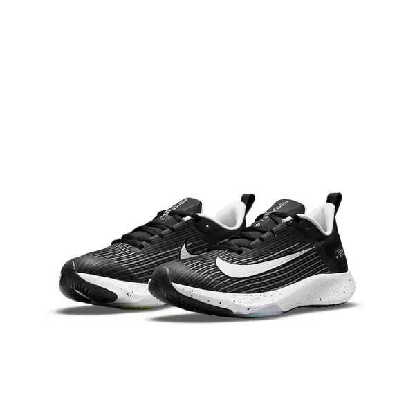 Nike Zoom Speed 2 Low Top Sneakers