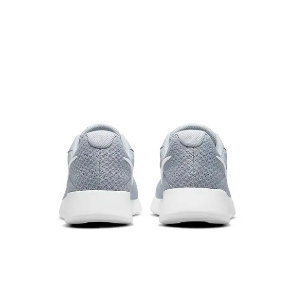 Nike Tanjun Casual Lace-up Sneakers - Grey/white