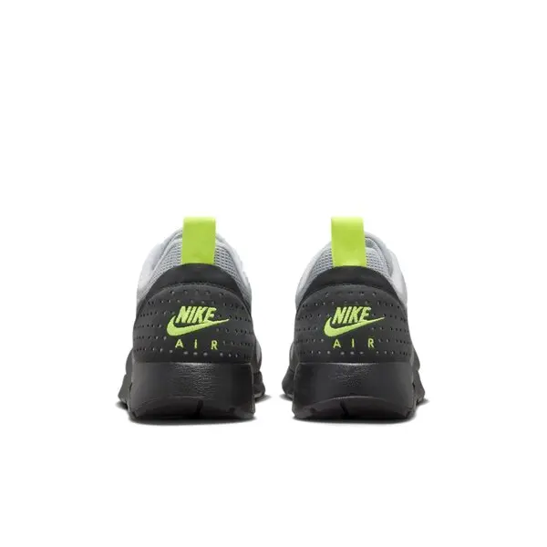 Nike Max Tavas Sneakers - Grey/black
