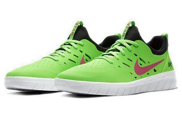 Nike Nyjah Free Sb Sneakers - Green