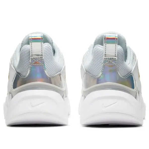 Nike Ryz 365 Iridescent Sneakers - White