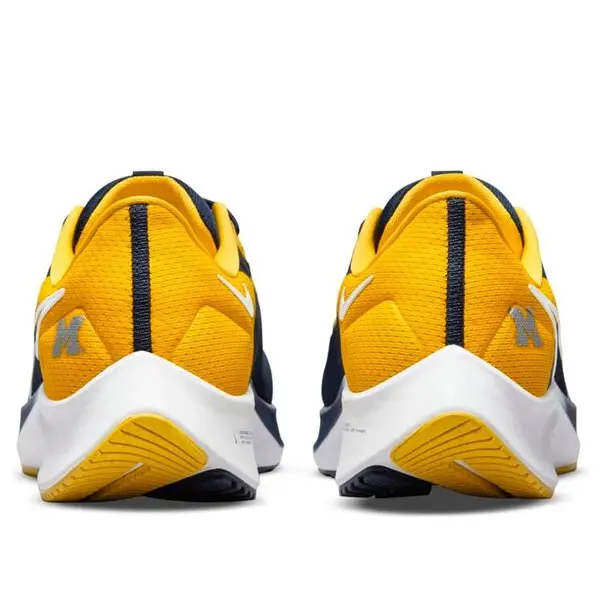 Nike Zoom Pegasus 38 "michigan" Sneakers