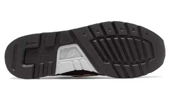 NEW BALANCE 997 Sneakers - Black