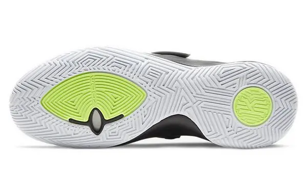 Nike Kyrie Flytrap 3 Basketball Sneakers - Black