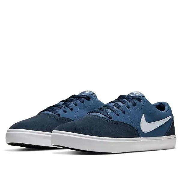 Nike Check Solar Sb Low Top Sneakers