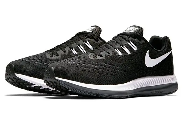 Nike Zoom Winflo 4 Sneakers - Black/white